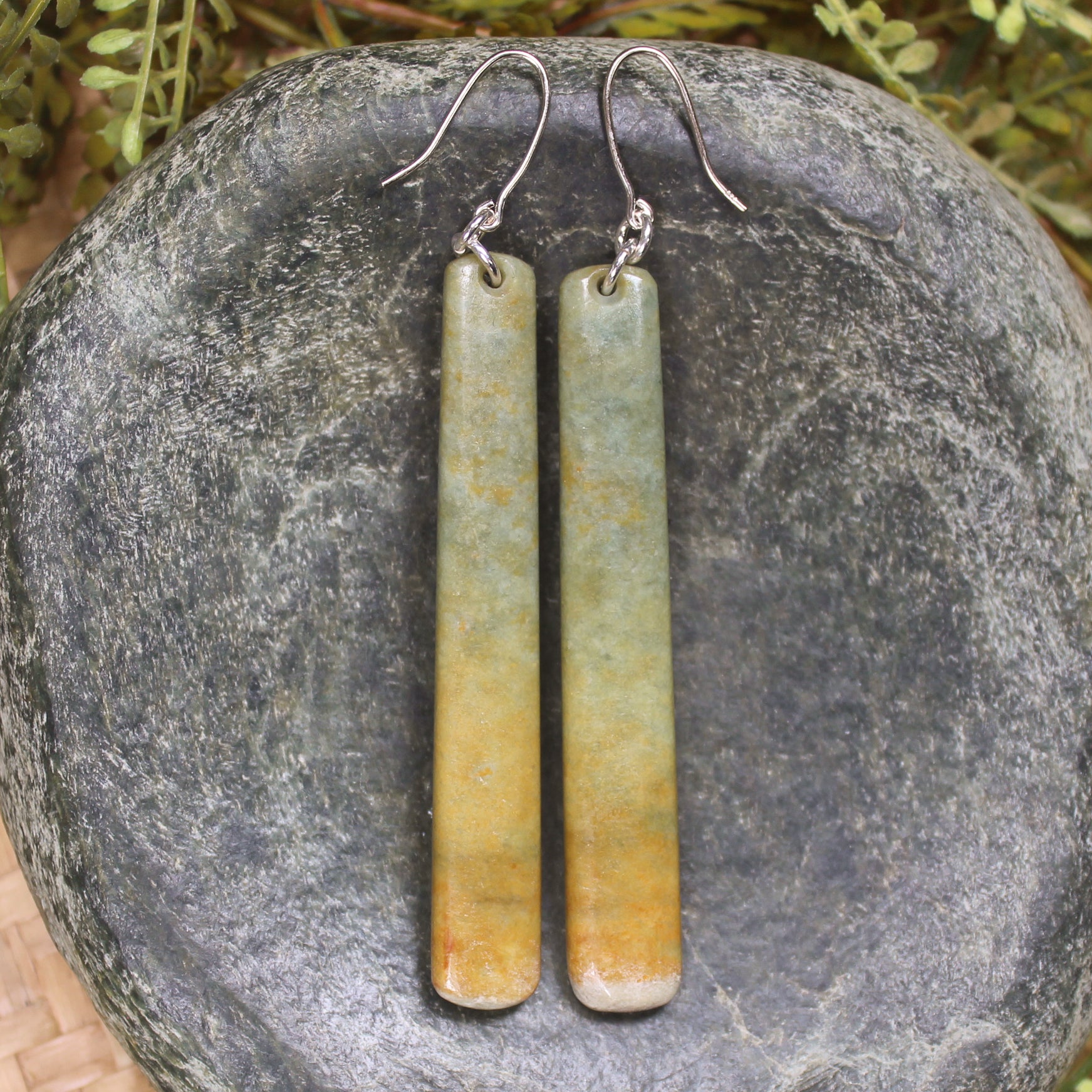 NZ Greenstone Large Roimata Earrings (BN044) Flower Jade Pounamu ...