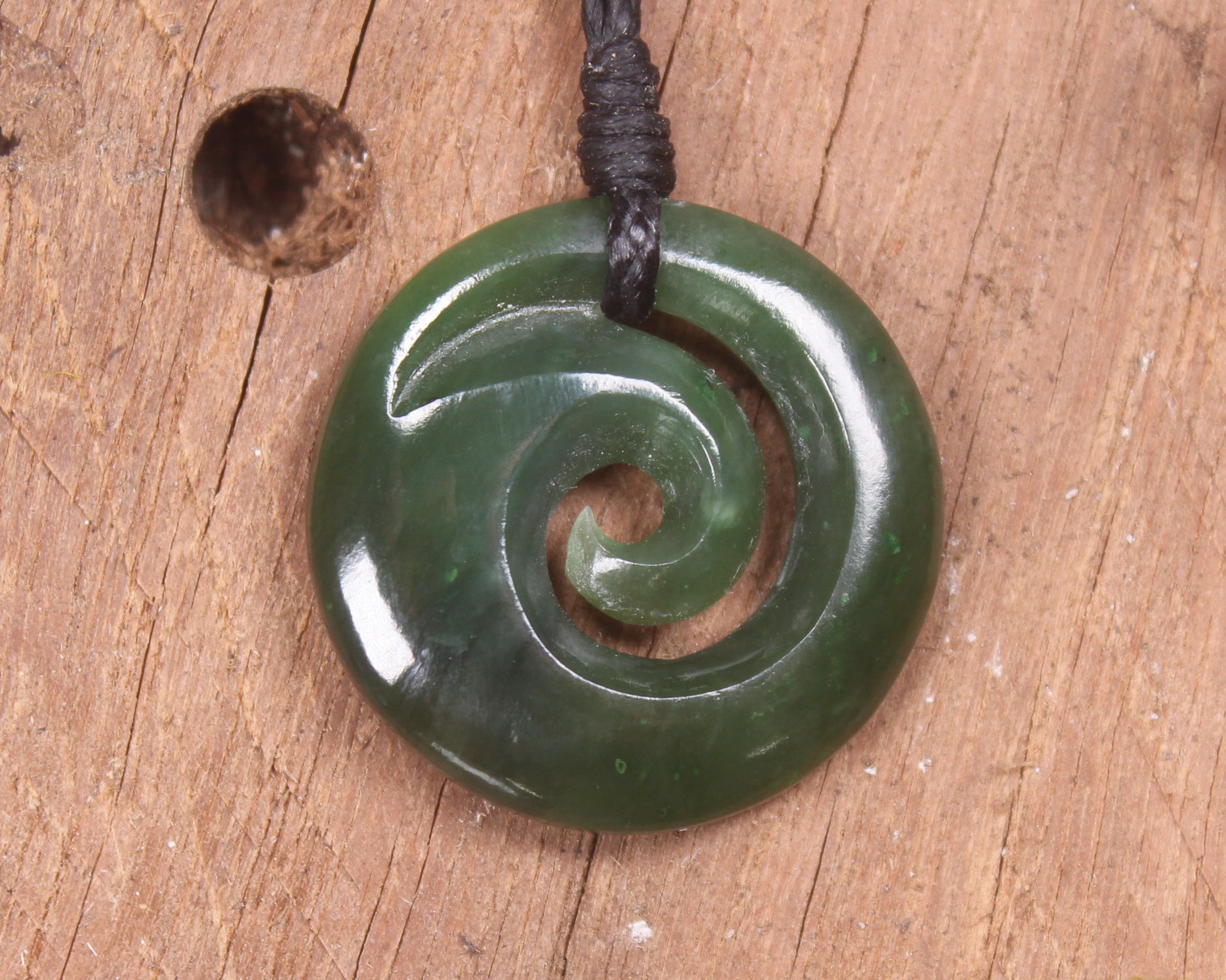 NZ Greenstone Small Koru Pendant (BN128) Kawakawa Pounamu – Greenstone Shop