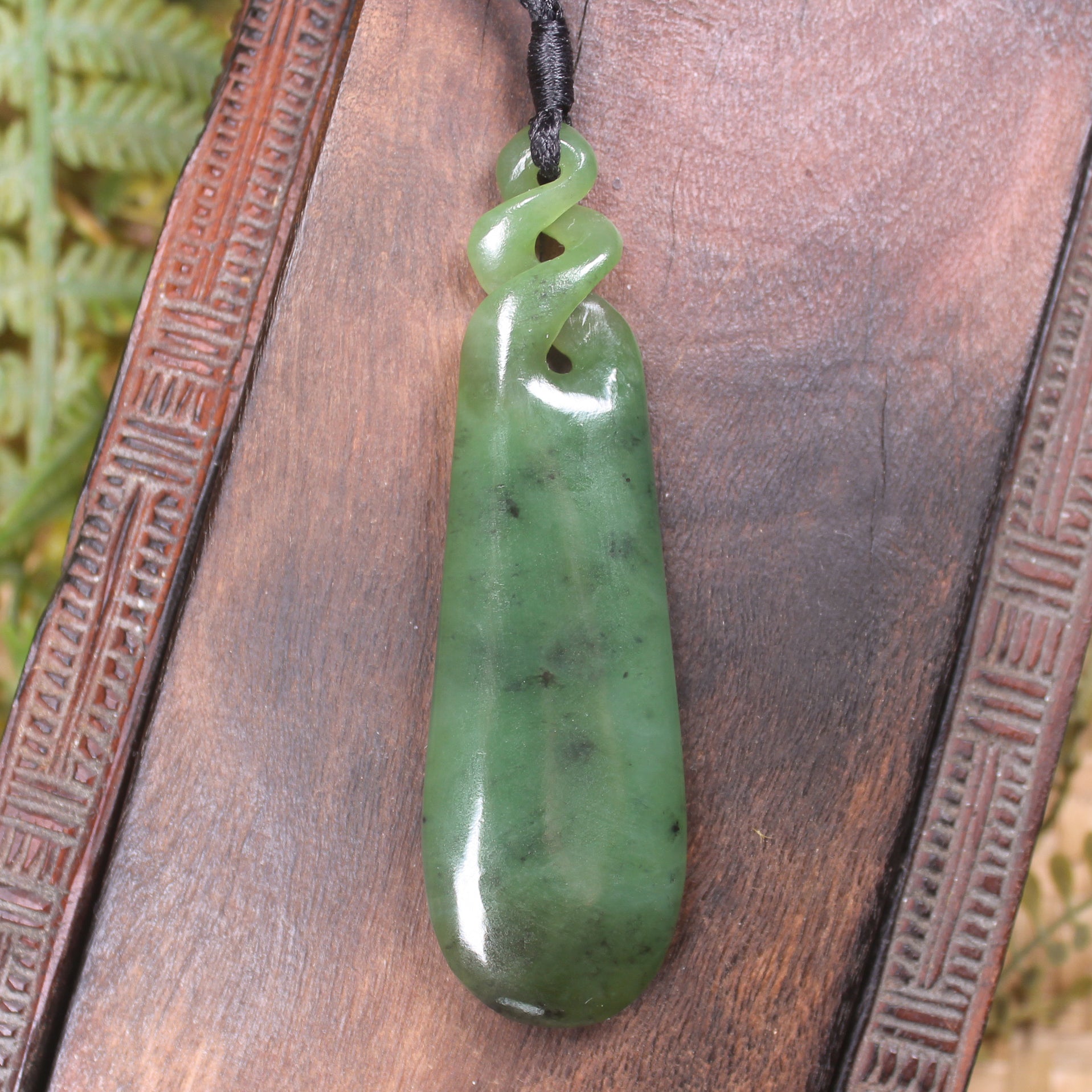 NZ Greenstone Large Roimata with Twist Pendant (BP149) Hapopo Pounamu ...