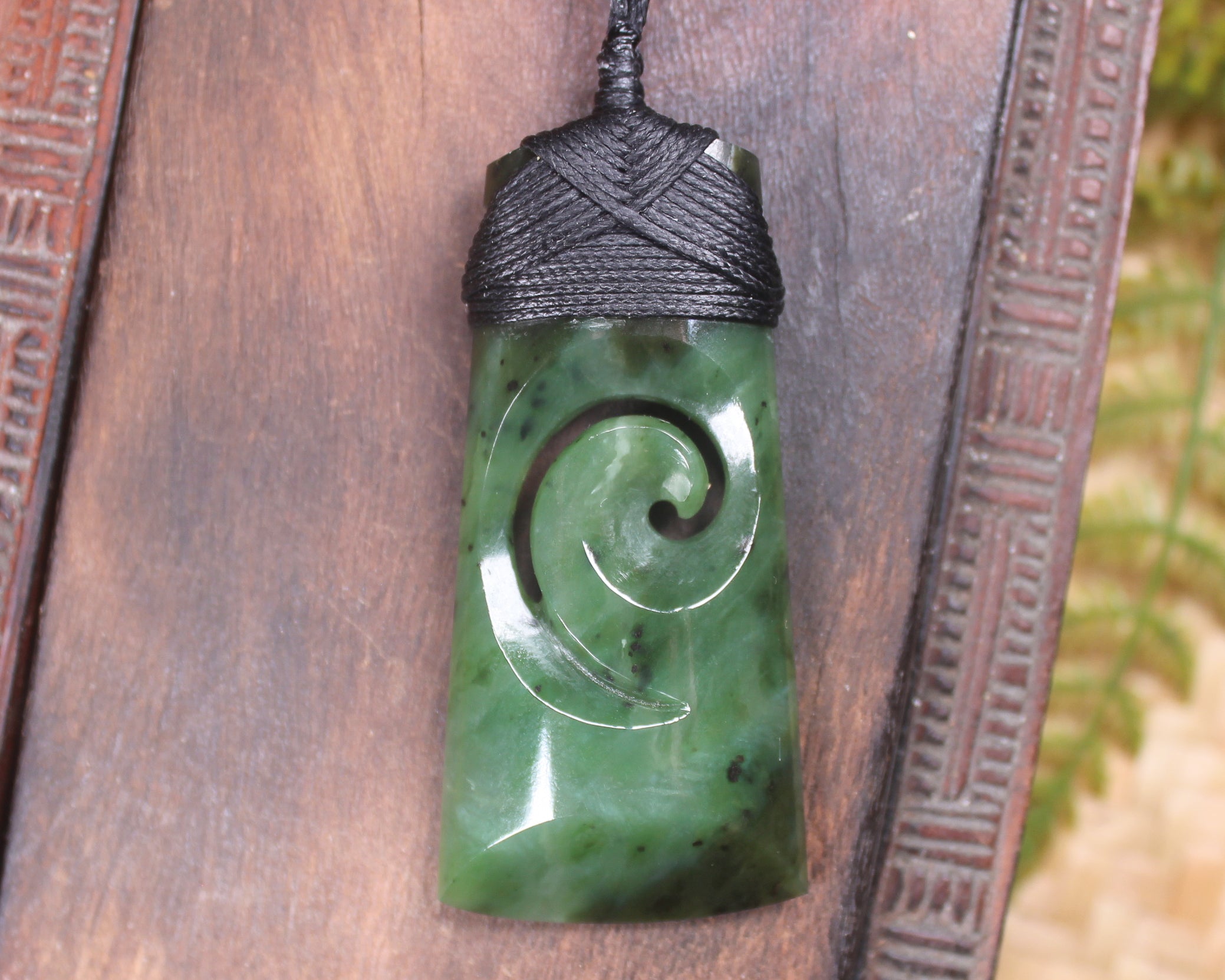 Toki New Zealand Pounamu – Greenstone Shop