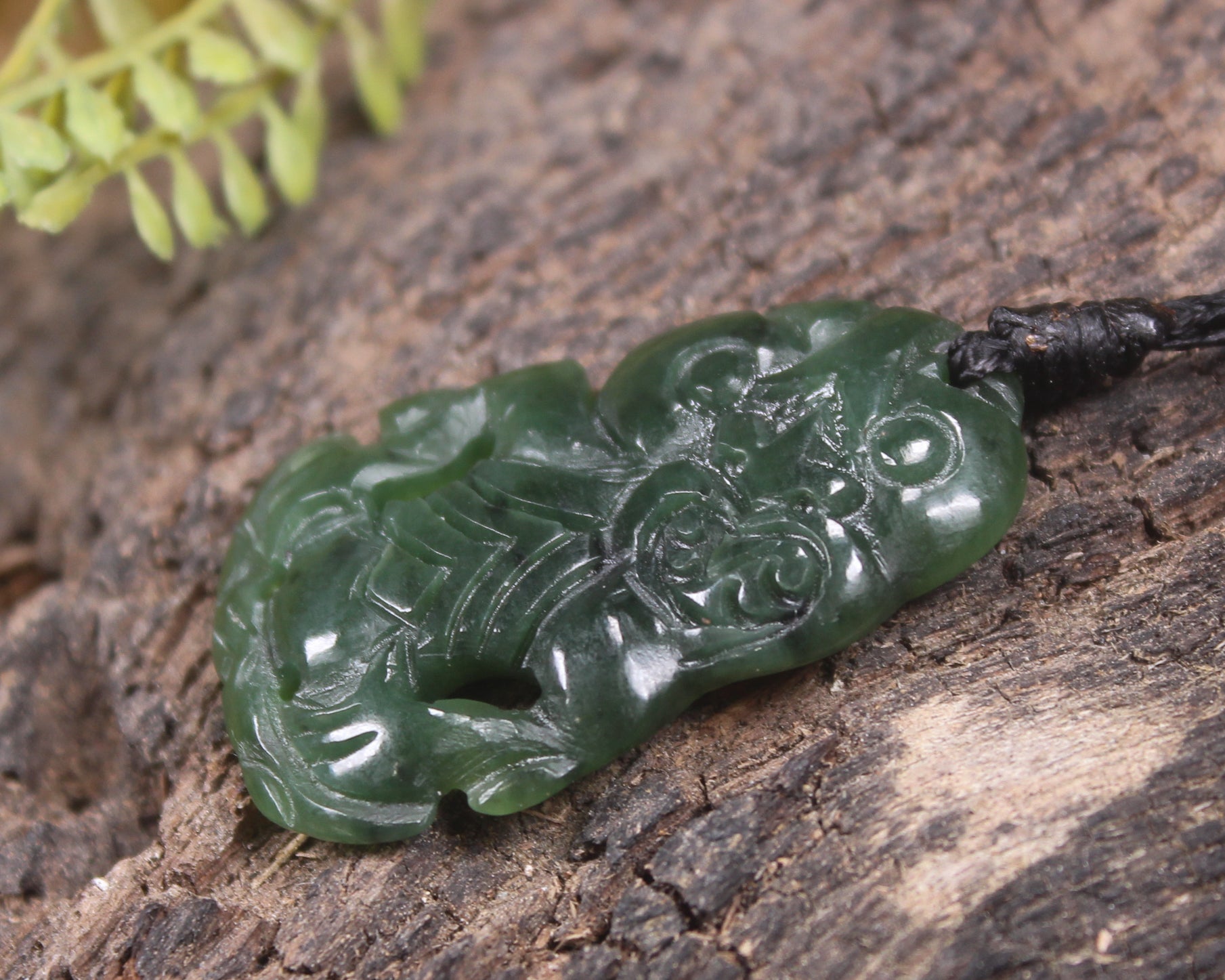 NZ Greenstone Small Hei Tiki Pendant (BK878) Kawakawa Pounamu ...