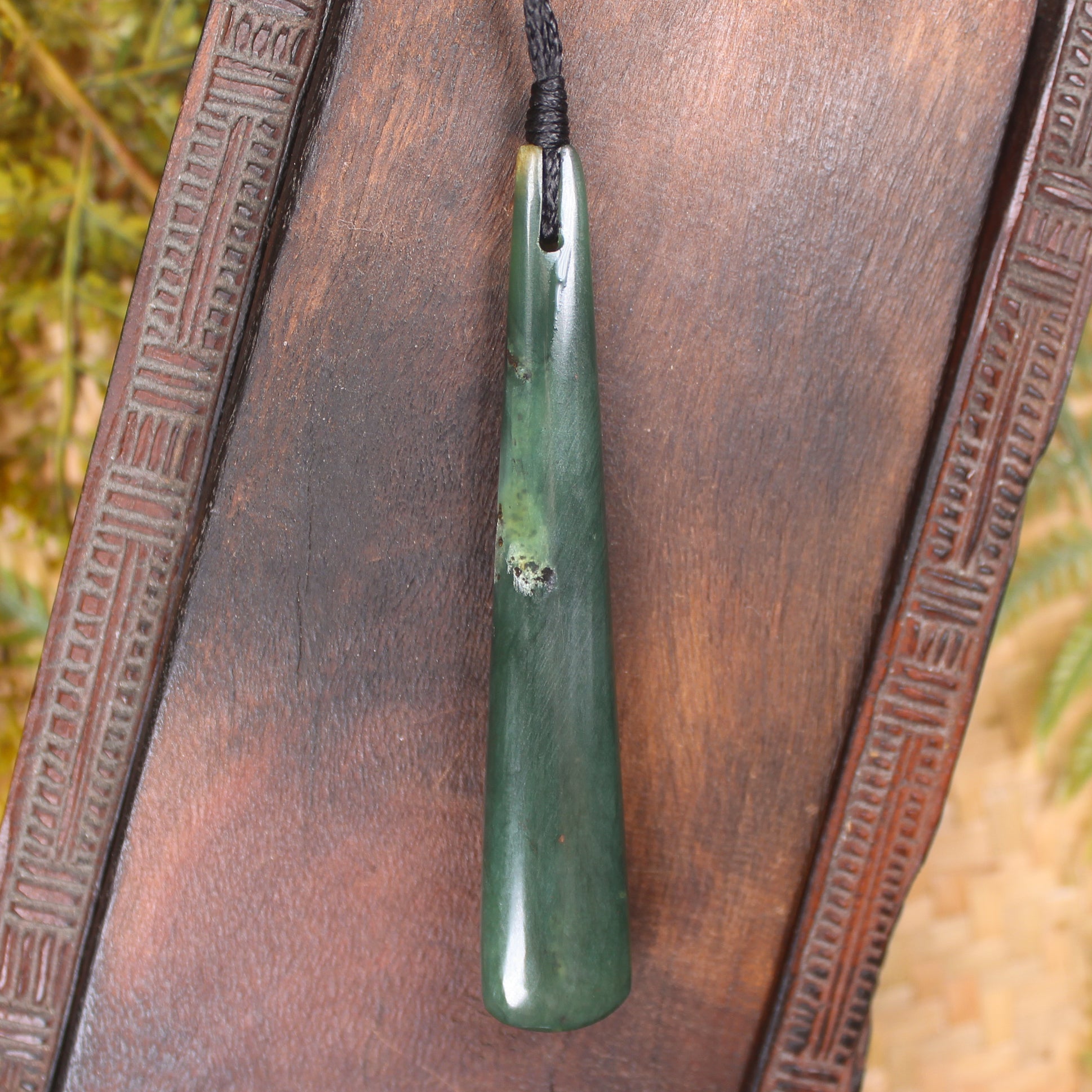 NZ Greenstone Medium Toki Pendant (BN960) Tangiwai Pounamu – Greenstone ...