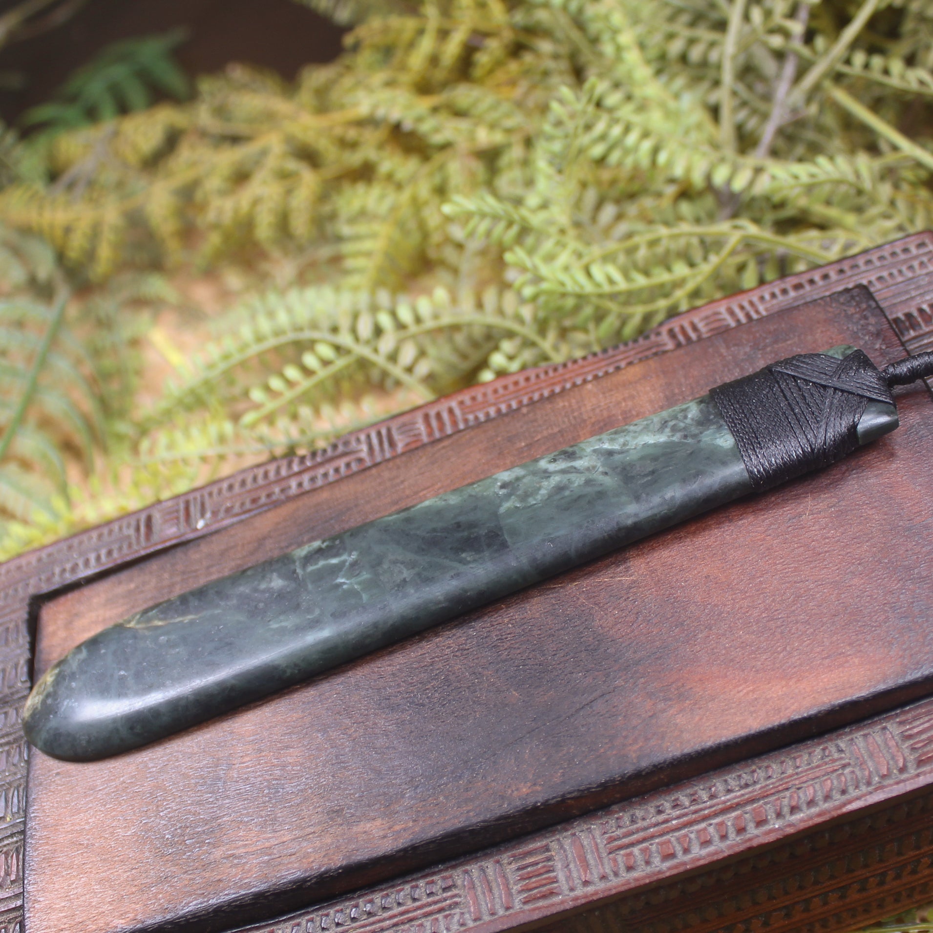 NZ Greenstone XLarge Roimata Pendant (BM986) Rimu Pounamu – Greenstone Shop