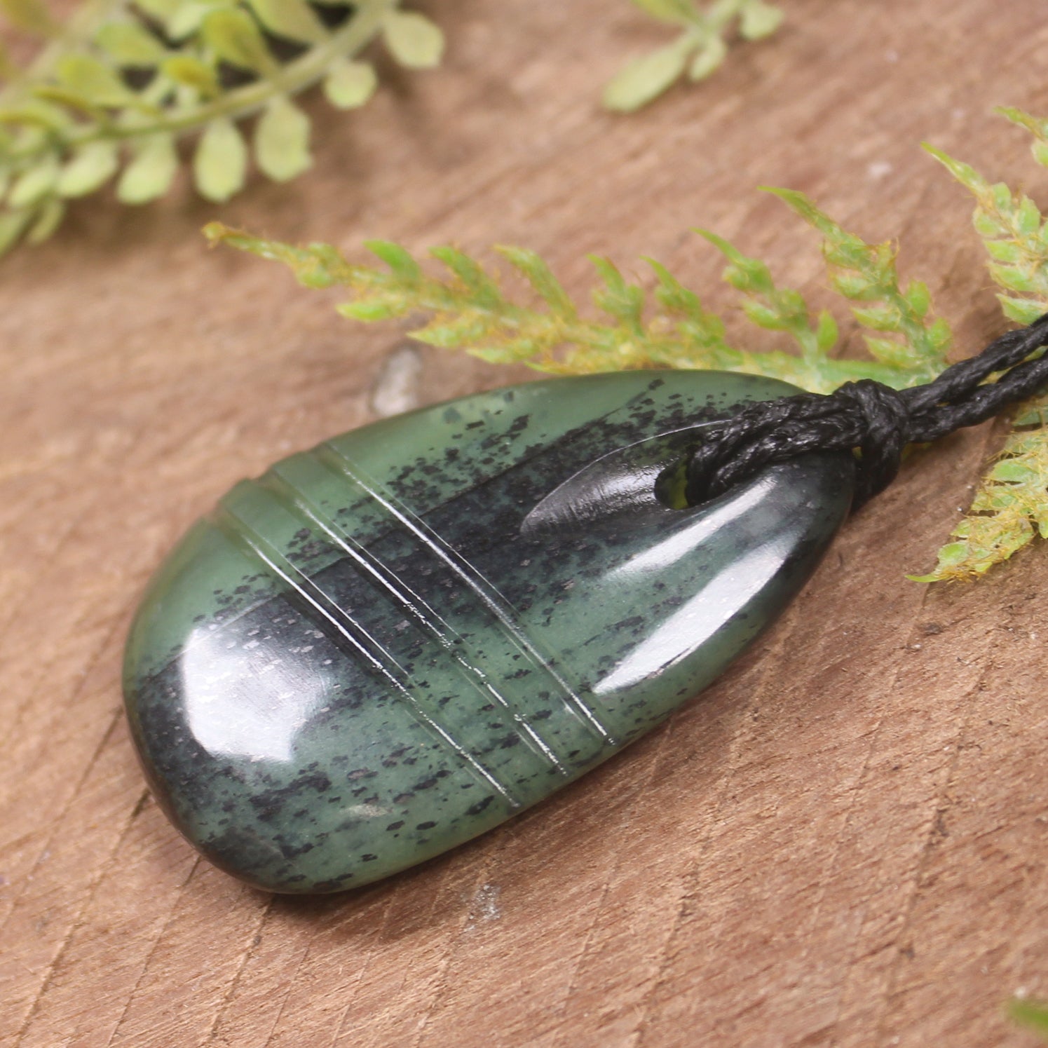 NZ Greenstone Medium Roimata Pendant (BT348) Tangiwai Pounamu ...
